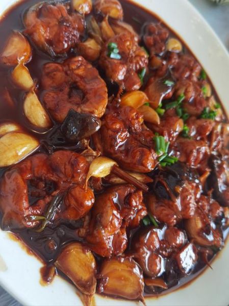 红烧河鳗怎么做才正宗_河鳗要不要先焯水-第1张图片-山城妙识