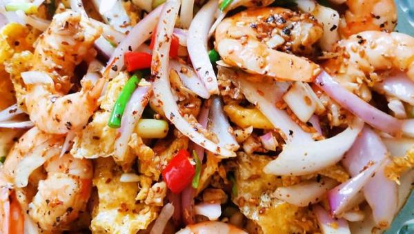 拌洋葱怎么做好吃_洋葱凉拌要不要焯水-第2张图片-山城妙识