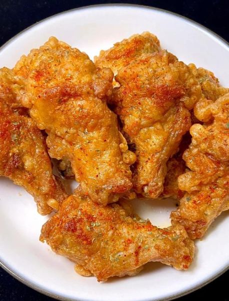 炸鸡腿怎么腌制才入味_炸鸡腿酥脆的秘诀-第1张图片-山城妙识