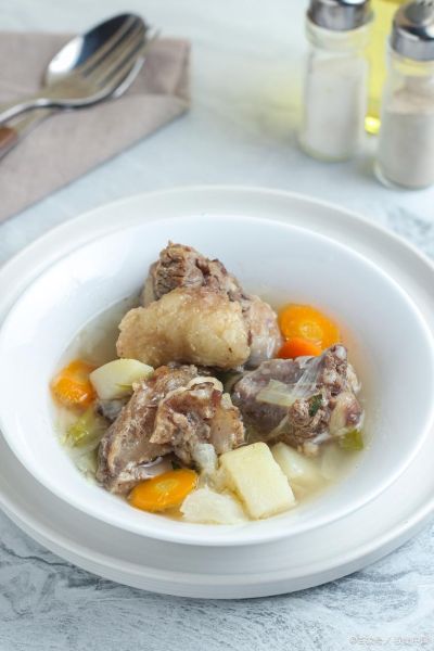 韩式牛尾汤怎么做_正宗牛尾汤要炖多久-第3张图片-山城妙识