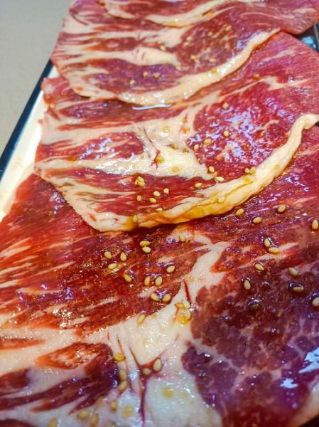 煎牛上脑肉怎么煎才嫩_牛上脑肉做法大全-第2张图片-山城妙识