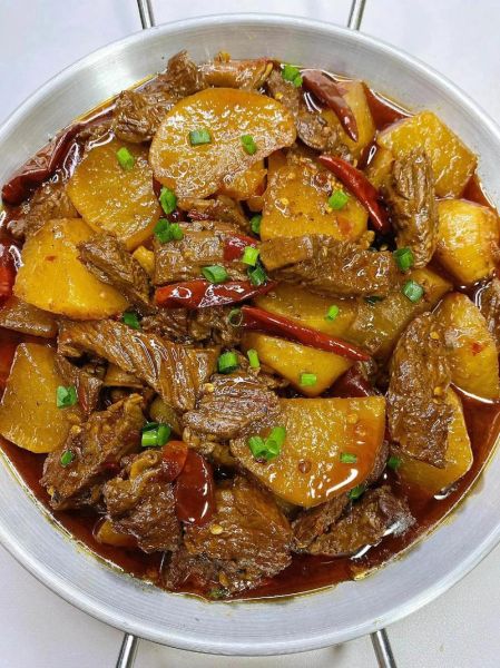 牛腩怎么炖才软烂入味_家常牛腩的做法大全-第1张图片-山城妙识