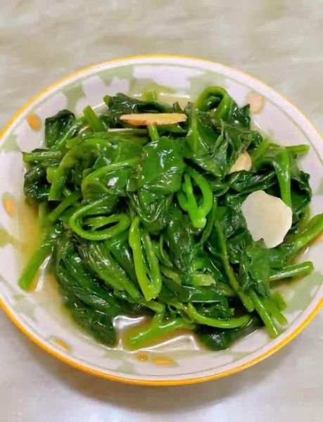 木耳菜怎么炒好吃_木耳菜的做法大全-第1张图片-山城妙识