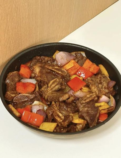 牛仔骨怎么腌制才嫩_牛仔骨烤箱温度时间-第1张图片-山城妙识 牛仔骨怎么腌制才嫩_牛仔骨烤箱温度时间-第1张图片-山城妙识