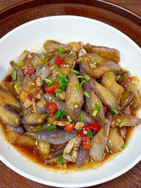 家常红烧茄子怎么做_红烧茄子做法步骤-第1张图片-山城妙识