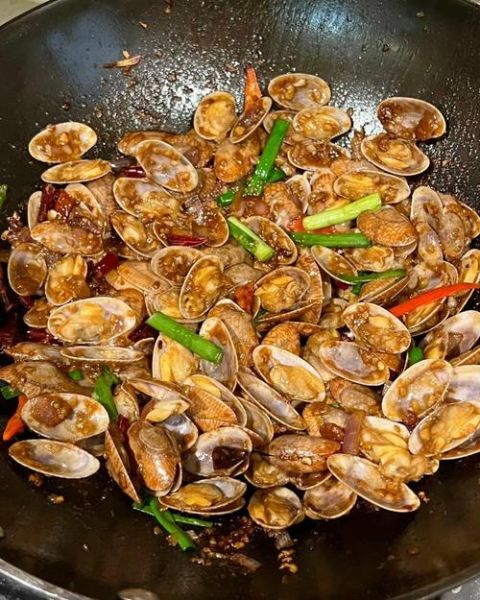 香辣花甲怎么做_花甲去沙最快的方法-第1张图片-山城妙识