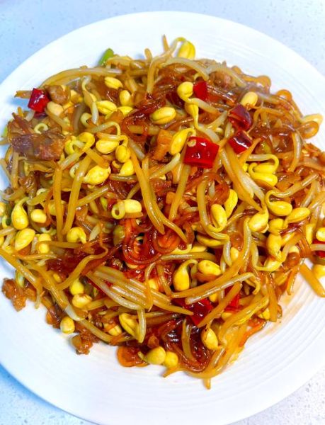 豆芽炒粉条怎么炒不粘锅_家常做法步骤详解-第1张图片-山城妙识