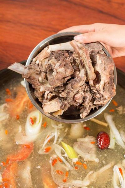 炖羊肉家常做法_怎样去除膻味-第3张图片-山城妙识