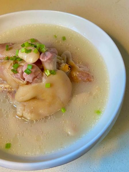 冬瓜猪蹄汤的做法_冬瓜猪蹄汤怎么炖不腥-第1张图片-山城妙识