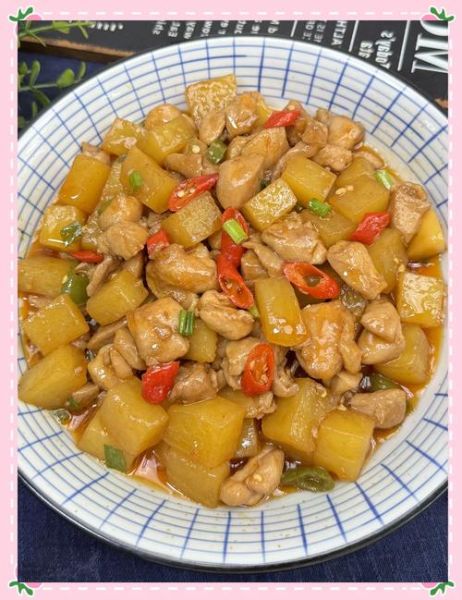 土豆炒鸡肉怎么做_家常土豆炒鸡肉先炒哪个-第1张图片-山城妙识