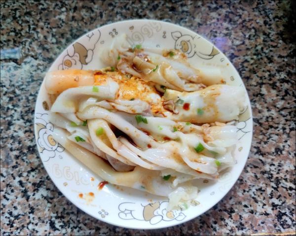 粘米粉怎么做肠粉_粘米粉可以做什么点心-第2张图片-山城妙识