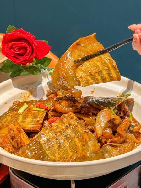 清蒸甲鱼怎么做_清蒸甲鱼蒸多久才熟-第3张图片-山城妙识