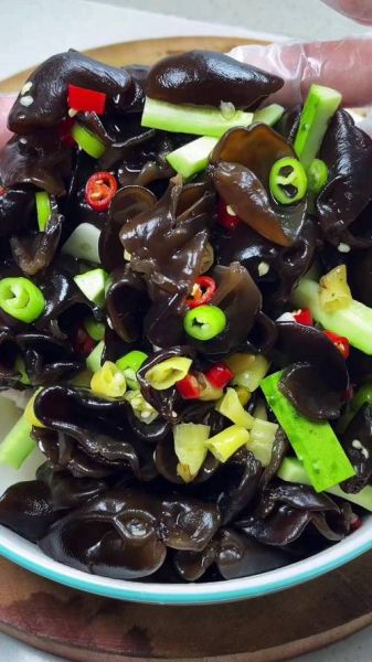 木耳怎么泡发_木耳炒什么最好吃-第2张图片-山城妙识 木耳怎么泡发_木耳炒什么最好吃-第2张图片-山城妙识