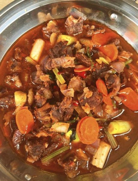 正宗干锅牛肉怎么做_干锅牛肉用什么部位最好-第2张图片-山城妙识 正宗干锅牛肉怎么做_干锅牛肉用什么部位最好-第2张图片-山城妙识