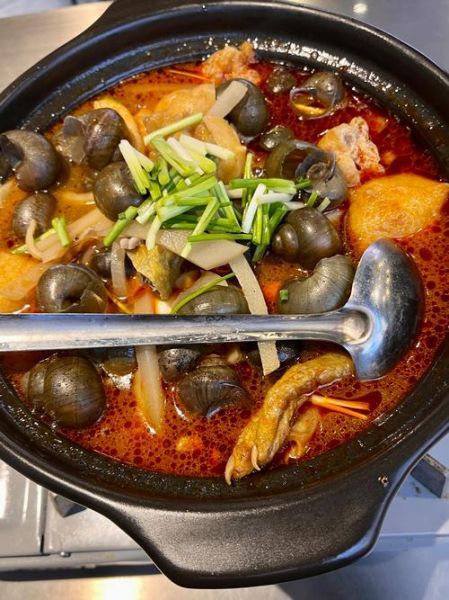 田螺煲怎么做_田螺煲需要焯水吗-第1张图片-山城妙识 田螺煲怎么做_田螺煲需要焯水吗-第1张图片-山城妙识