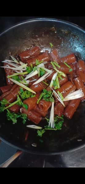 肉皮怎么做好吃_肉皮的家常做法步骤-第1张图片-山城妙识 肉皮怎么做好吃_肉皮的家常做法步骤-第1张图片-山城妙识