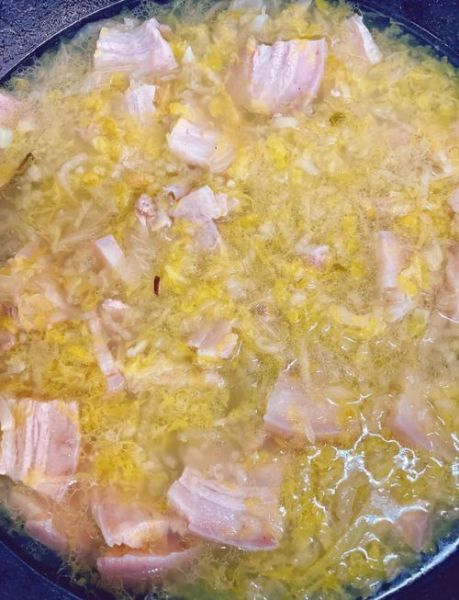 东北酸菜炖五花肉怎么做_酸菜炖五花肉的家常做法-第3张图片-山城妙识 东北酸菜炖五花肉怎么做_酸菜炖五花肉的家常做法-第3张图片-山城妙识