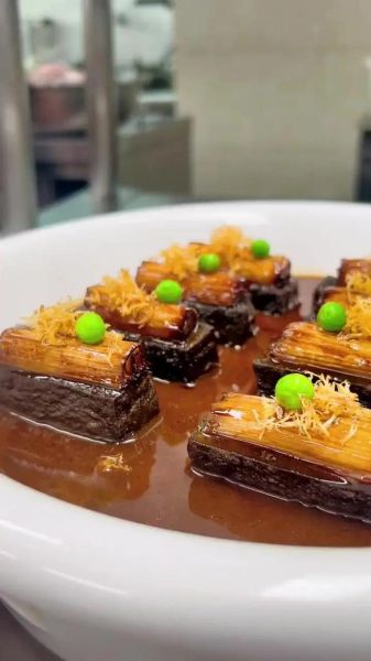 黑豆腐怎么做_黑豆腐的做法大全-第1张图片-山城妙识