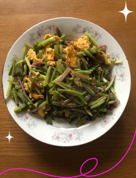 蒲公英炒鸡蛋怎么做_蒲公英炒鸡蛋的功效与禁忌-第1张图片-山城妙识 蒲公英炒鸡蛋怎么做_蒲公英炒鸡蛋的功效与禁忌-第1张图片-山城妙识