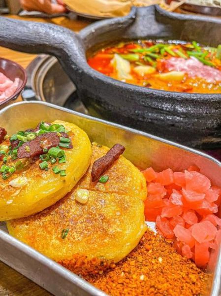 洋芋粑粑怎么做_洋芋粑粑的家常做法-第2张图片-山城妙识