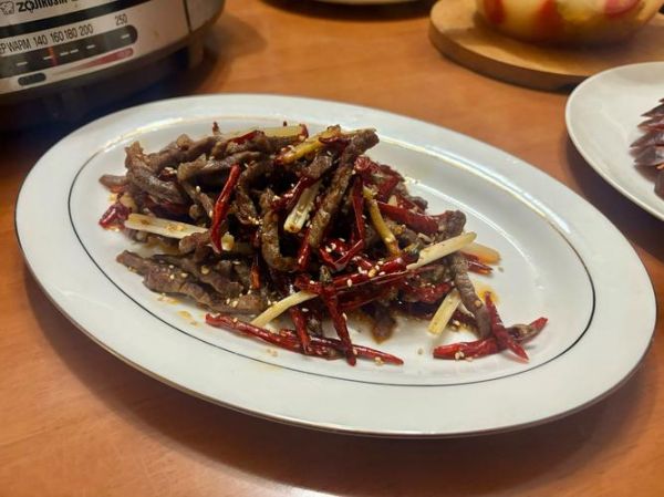 干煸牛肉丝怎么做_干煸牛肉丝的家常做法-第2张图片-山城妙识 干煸牛肉丝怎么做_干煸牛肉丝的家常做法-第2张图片-山城妙识