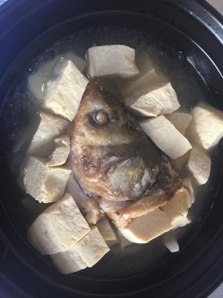 咸鱼炖豆腐怎么做_咸鱼炖豆腐的家常做法-第3张图片-山城妙识 咸鱼炖豆腐怎么做_咸鱼炖豆腐的家常做法-第3张图片-山城妙识