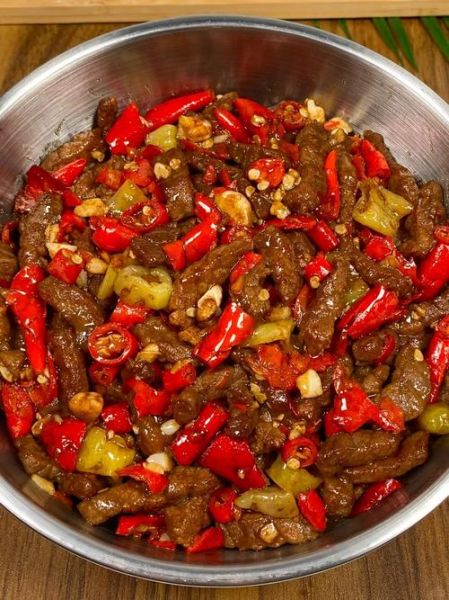 小炒牛肉怎么炒才嫩_小炒牛肉的家常做法窍门-第2张图片-山城妙识 小炒牛肉怎么炒才嫩_小炒牛肉的家常做法窍门-第2张图片-山城妙识