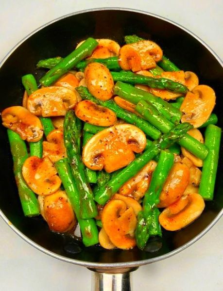 口蘑怎么炒好吃_口蘑焯水几分钟才正确-第1张图片-山城妙识