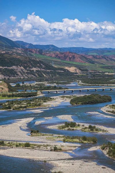 祁连山地理意义_祁连山对气候的影响-第1张图片-山城妙识