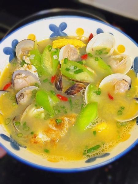 蛤蜊海鲜汤怎么做_蛤蜊海鲜汤的做法步骤-第3张图片-山城妙识 蛤蜊海鲜汤怎么做_蛤蜊海鲜汤的做法步骤-第3张图片-山城妙识