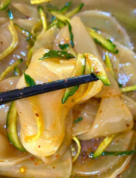 苕粉皮怎么做好吃_苕粉皮的做法大全-第1张图片-山城妙识 苕粉皮怎么做好吃_苕粉皮的做法大全-第1张图片-山城妙识