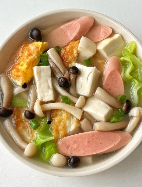 蘑菇豆腐汤怎么做_蘑菇豆腐汤的家常做法-第1张图片-山城妙识 蘑菇豆腐汤怎么做_蘑菇豆腐汤的家常做法-第1张图片-山城妙识