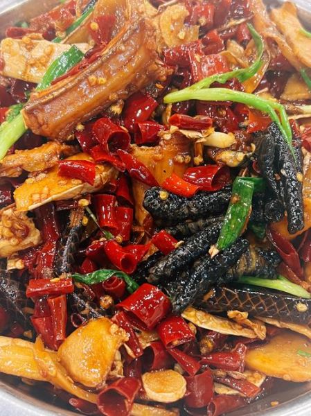 姜辣蛇怎么做_姜辣蛇正宗做法-第1张图片-山城妙识 姜辣蛇怎么做_姜辣蛇正宗做法-第1张图片-山城妙识