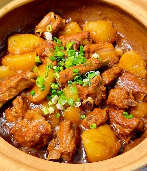 土豆排骨怎么做好吃_家常土豆排骨的做法步骤-第1张图片-山城妙识 土豆排骨怎么做好吃_家常土豆排骨的做法步骤-第1张图片-山城妙识