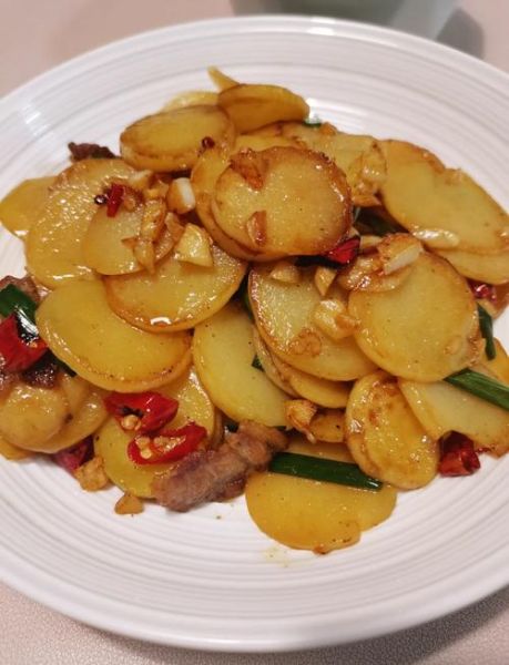 清炒土豆片怎么做才脆_家常土豆片要不要焯水-第2张图片-山城妙识