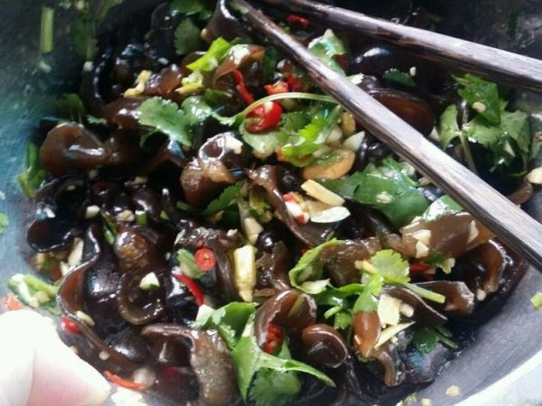 老醋木耳怎么凉拌才脆爽_老醋木耳的做法凉拌-第1张图片-山城妙识 老醋木耳怎么凉拌才脆爽_老醋木耳的做法凉拌-第1张图片-山城妙识