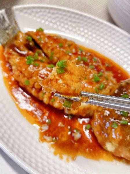 糖醋鲈鱼怎么做好吃_家常糖醋鲈鱼做法步骤-第2张图片-山城妙识 糖醋鲈鱼怎么做好吃_家常糖醋鲈鱼做法步骤-第2张图片-山城妙识