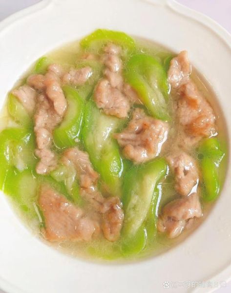 丝瓜炒肉片怎么做_丝瓜炒肉片的家常做法-第3张图片-山城妙识 丝瓜炒肉片怎么做_丝瓜炒肉片的家常做法-第3张图片-山城妙识