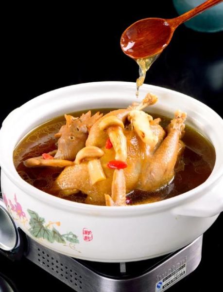 松茸汤怎么炖好喝_松茸汤做法步骤详解-第1张图片-山城妙识 松茸汤怎么炖好喝_松茸汤做法步骤详解-第1张图片-山城妙识