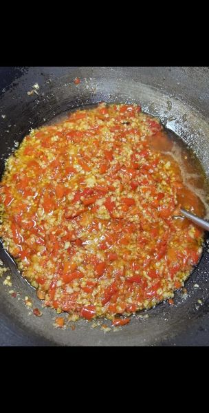 蒜蓉辣椒酱怎么做_蒜蓉辣椒酱保存多久-第2张图片-山城妙识 蒜蓉辣椒酱怎么做_蒜蓉辣椒酱保存多久-第2张图片-山城妙识