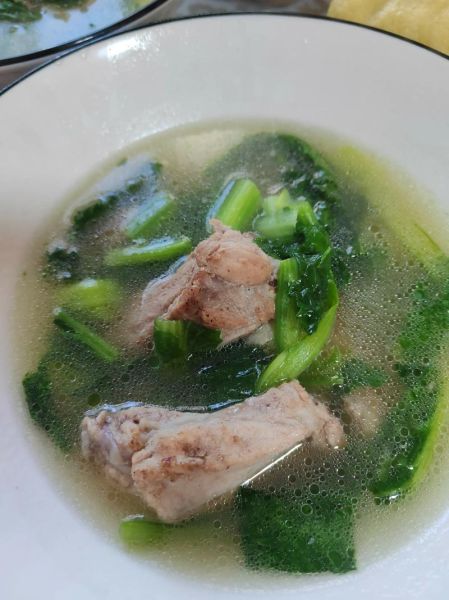 小白菜排骨汤怎么做_排骨汤怎么炖不腥-第1张图片-山城妙识