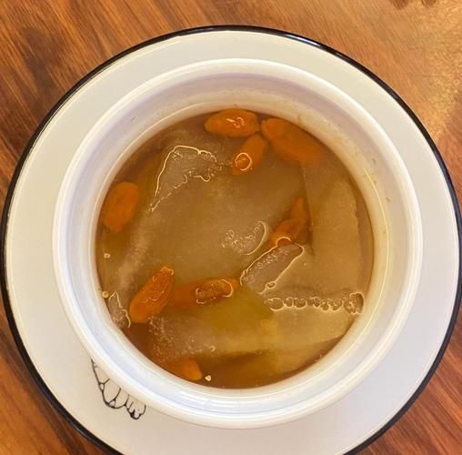 止咳冰糖雪梨水怎么做_雪梨止咳做法大全-第2张图片-山城妙识 止咳冰糖雪梨水怎么做_雪梨止咳做法大全-第2张图片-山城妙识