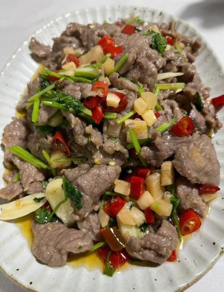 牛肉炒香菜怎么炒好吃_牛肉炒香菜的家常做法-第2张图片-山城妙识 牛肉炒香菜怎么炒好吃_牛肉炒香菜的家常做法-第2张图片-山城妙识