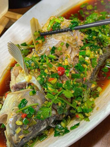 凉拌鲫鱼怎么做_川味凉拌鲫鱼正宗做法-第1张图片-山城妙识 凉拌鲫鱼怎么做_川味凉拌鲫鱼正宗做法-第1张图片-山城妙识