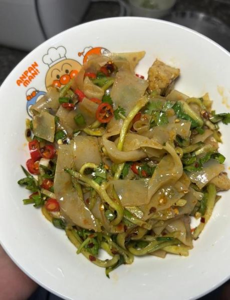 不用洗面怎么做凉皮_懒人凉皮做法-第1张图片-山城妙识 不用洗面怎么做凉皮_懒人凉皮做法-第1张图片-山城妙识