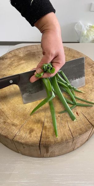 葱花怎么切_葱花怎么保存-第3张图片-山城妙识 葱花怎么切_葱花怎么保存-第3张图片-山城妙识