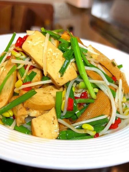 炒豆干的家常做法_豆干怎么炒才入味-第1张图片-山城妙识 炒豆干的家常做法_豆干怎么炒才入味-第1张图片-山城妙识