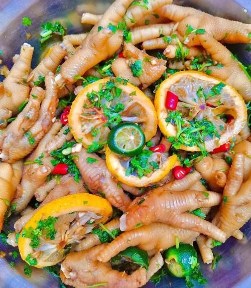 百香果鸡爪怎么做_百香果鸡爪要焯水吗-第2张图片-山城妙识 百香果鸡爪怎么做_百香果鸡爪要焯水吗-第2张图片-山城妙识