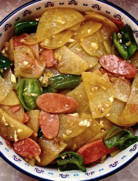 尖椒土豆片怎么做才脆_尖椒土豆片用不用焯水-第1张图片-山城妙识 尖椒土豆片怎么做才脆_尖椒土豆片用不用焯水-第1张图片-山城妙识