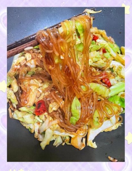 甘蓝炒粉条怎么炒不粘锅_家常做法步骤-第1张图片-山城妙识 甘蓝炒粉条怎么炒不粘锅_家常做法步骤-第1张图片-山城妙识